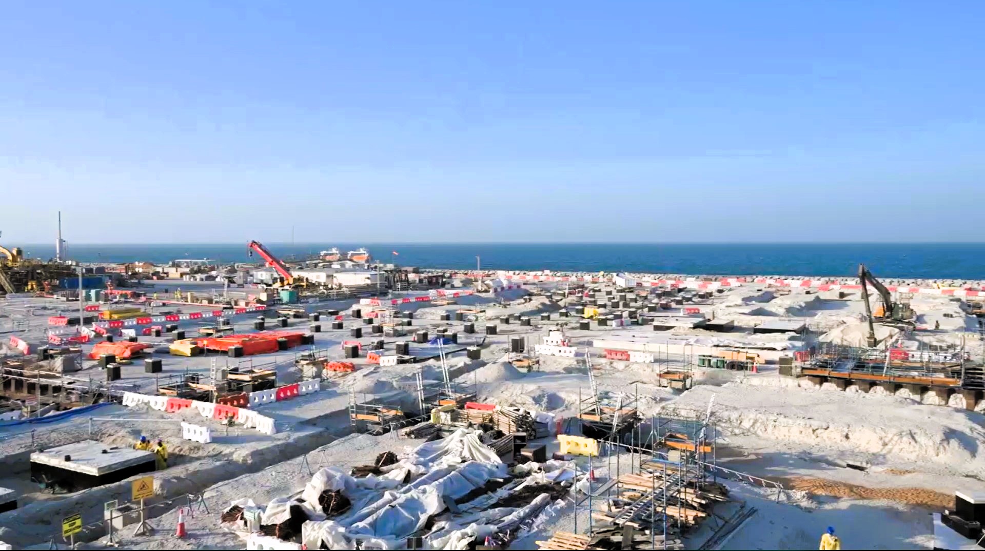 MEED | Drydocks World opens expanded Dubai fabrication yard